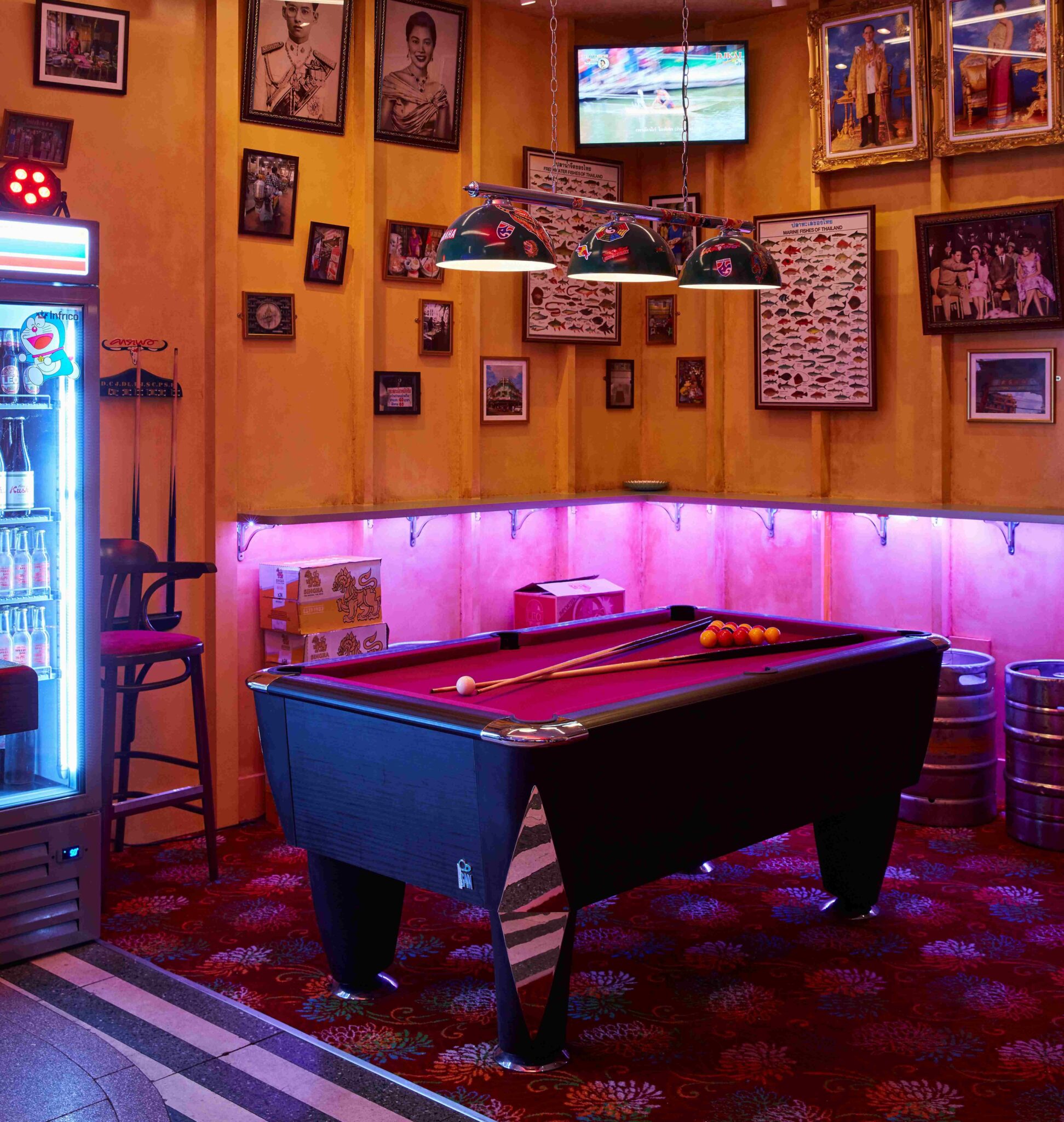 Speedboat Bar – POOL TABLE - Speedboat Bar